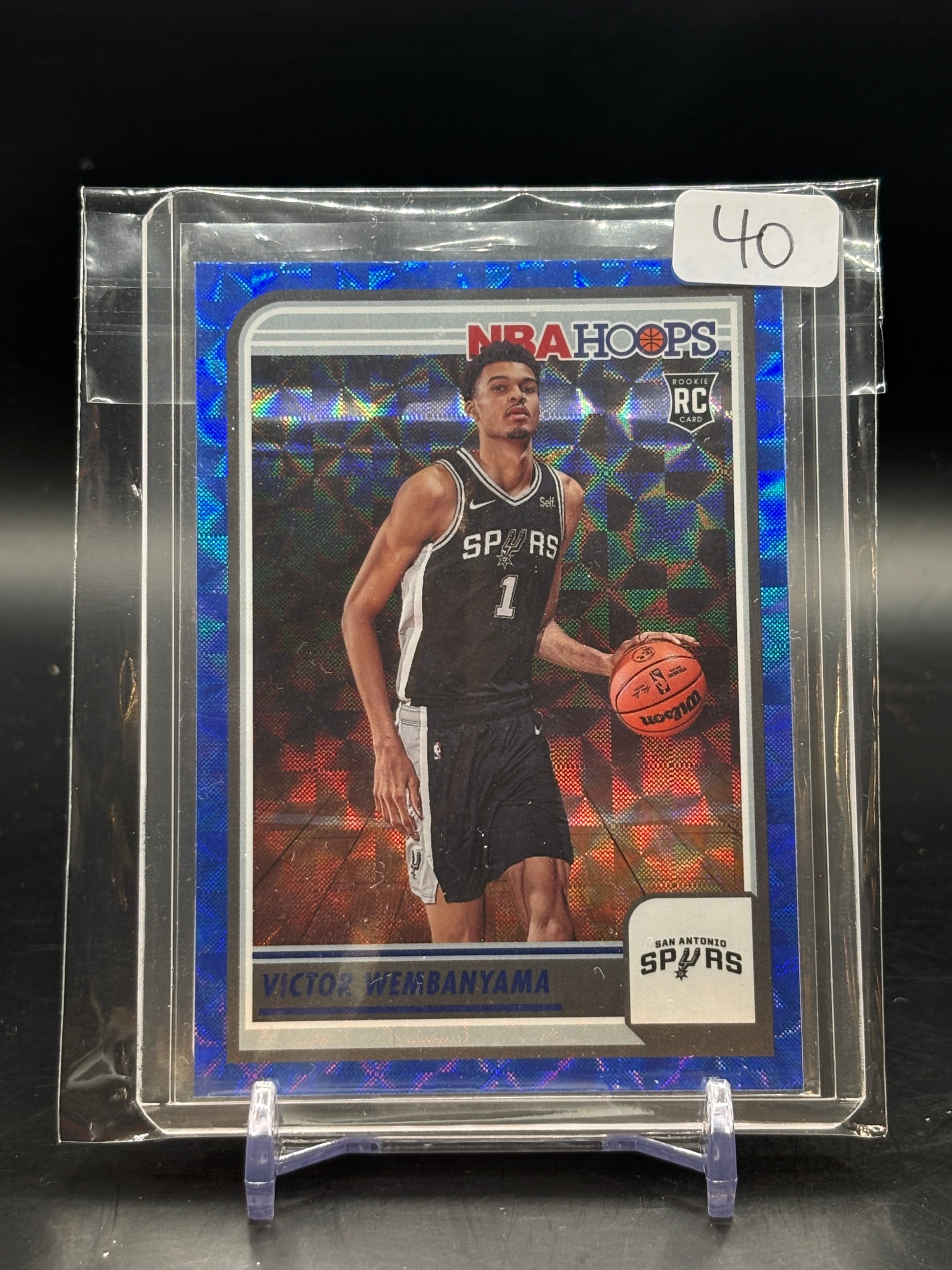 2023/24 Panini NBA Hoops Victor Wembanyama Blue Hyper RC – dennistheripper